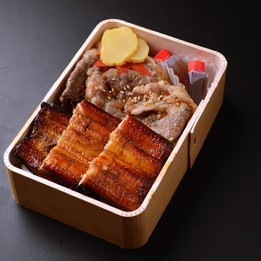 06-鰻とコウネめし(Unagi & Yakiniku Koune bento) | 宮島マルコシ商店 × 鰻ノ背二腹 Miyajima ...